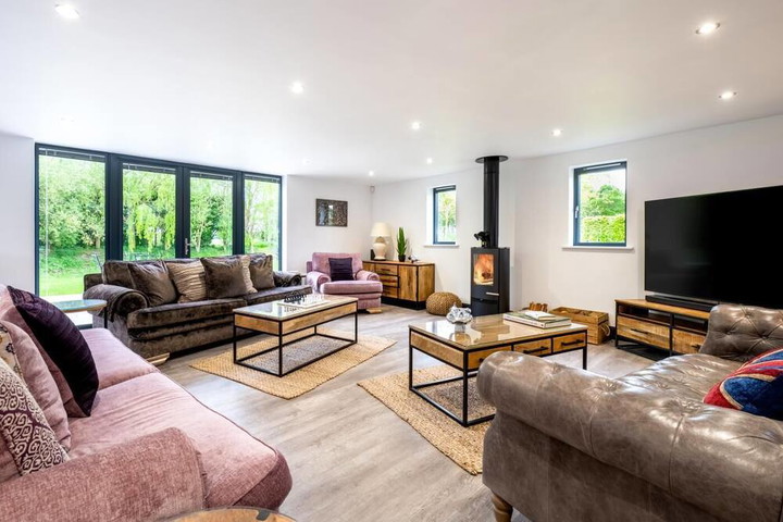 4 Bed In Steeple Bumpstead (Oc-hatch) - Essex