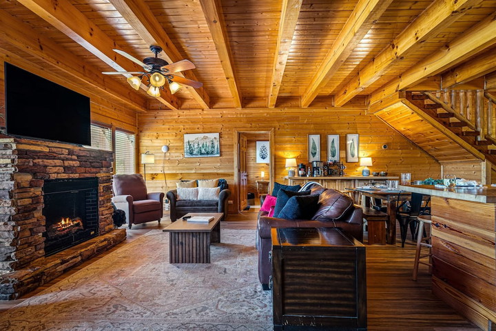 8br With Pvt Ensuite Deck & Baths|views|pool|cinema|a+location|pets Ok|sleep 30+ - Tennessee