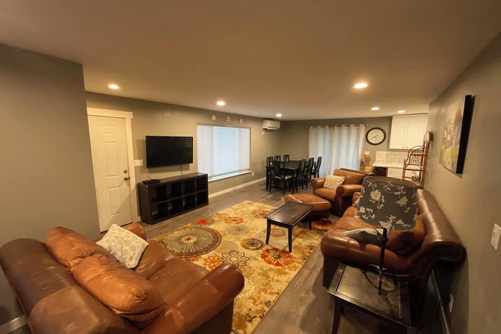 Comfy 3-bed Bungalow In East Wenatchee, Where Nearby Adventures Await. - Wenatchee, WA