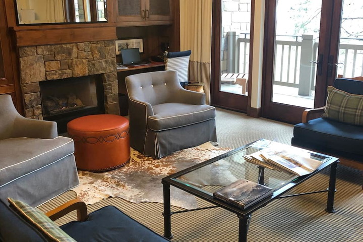 Four Seasons Residence. 2 Bed/2.5 Bath.  2027 Available For Booking! - Jackson Hole, Wyoming