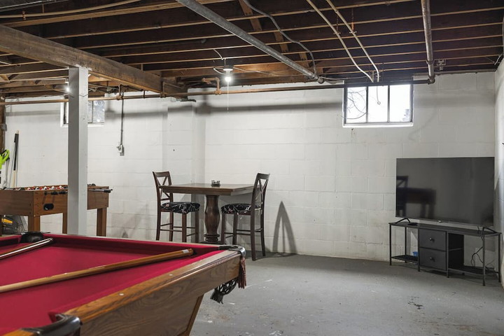 Your Favorite Rockford Entertainment Retreat - Rockford, IL