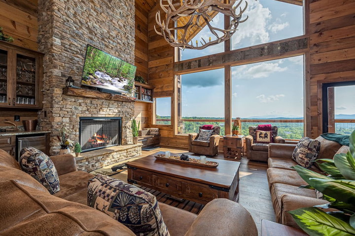 Epic Mountain Views, Luxury Throughout, True 10/10  Indoor Pool, Hot Tub, Theate - Townsend, TN