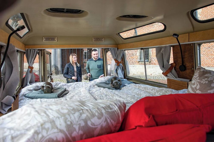 Unusual Glamping Accommodation In A Land Rover That You Drive! - Overijse