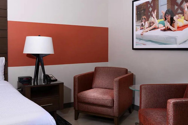 Immerse Yourself In The Vegas Charm W/ Spacious 2 Rooms Near Fremont - North Las Vegas, NV