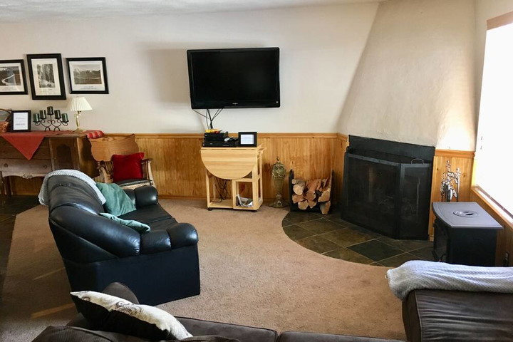 Pinetop Cabin 3 Bed-2 Bath, Fireplace, Fenced Yard- 45 Min From Sunrise Ski Area - Pinetop-Lakeside, AZ