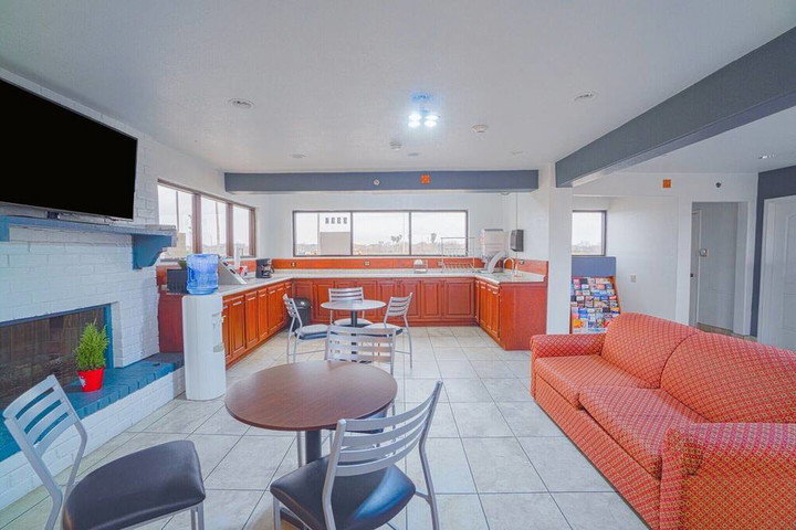 Kingsville |2 Full Bed - Kingsville, TX