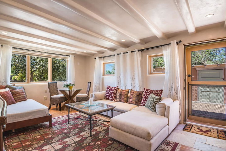 Experience Charm In Historic Eastside, Just A Quick 5min Drive To Santa Fe Plaza - Santa Fe, NM