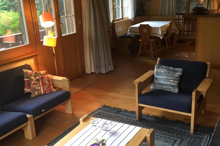 Charmant Chalet De Style Familial Avec Vue Imprenable Sur Le Rinderberg - Gstaad