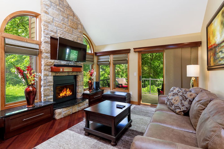 New - Country Chic, Corner Unit, Dog Friendly - Only 12 Min To Downtown Galena - Galena, IL