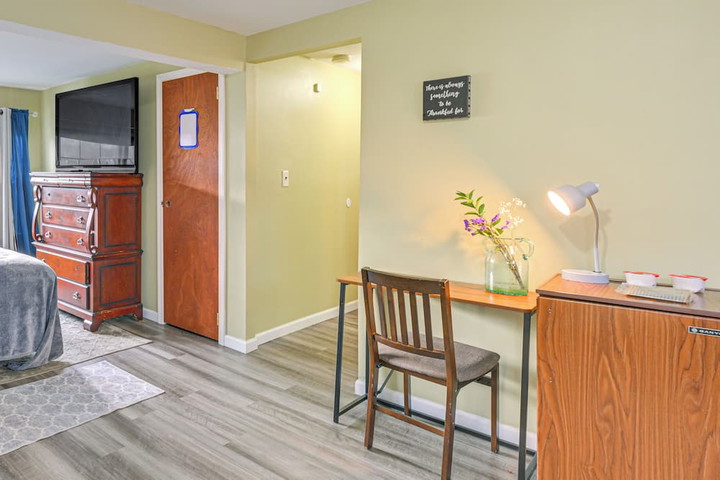 2 Mi To Ubs Arena: Wfh-friendly Couple's Retreat - Oceanside, NY