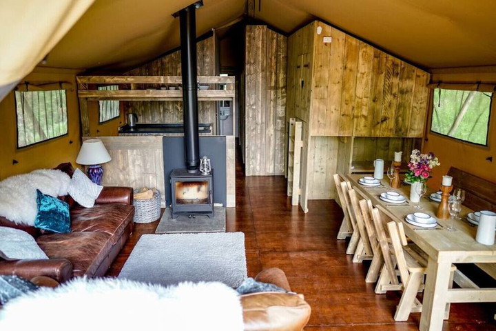 Lower Coombe Royal- Orchard Lodge With Hot Tub - Kingsbridge