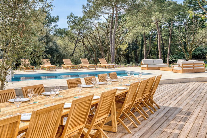 Villa Belvédère: Vue, Piscine, Jacuzzi, Sauna, Pétanque, 15 Pers - Les Sables-d'Olonne