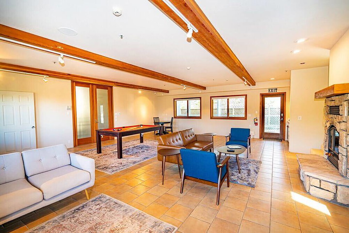 Beach Villa Home - Walk To Beaches, Trails, Restaurants, Activities & More - Half Moon Bay, CA