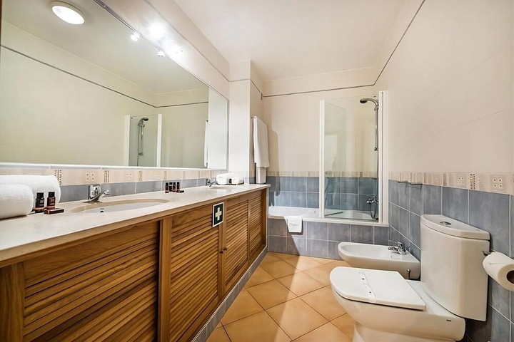 Your Relaxing Getaway Awaits! Fully-equipped Kitchen, 3 Pools, Free Parking! - Praia da Luz
