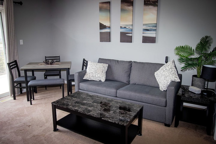 Bear End Rural Retreat W/ King Bed - Penticton