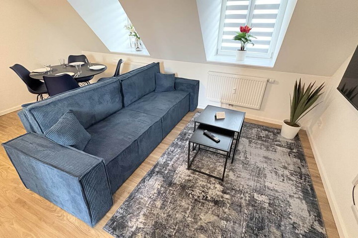 247 Reside: Apartment Sz3 | Center | Netflix - Straubing