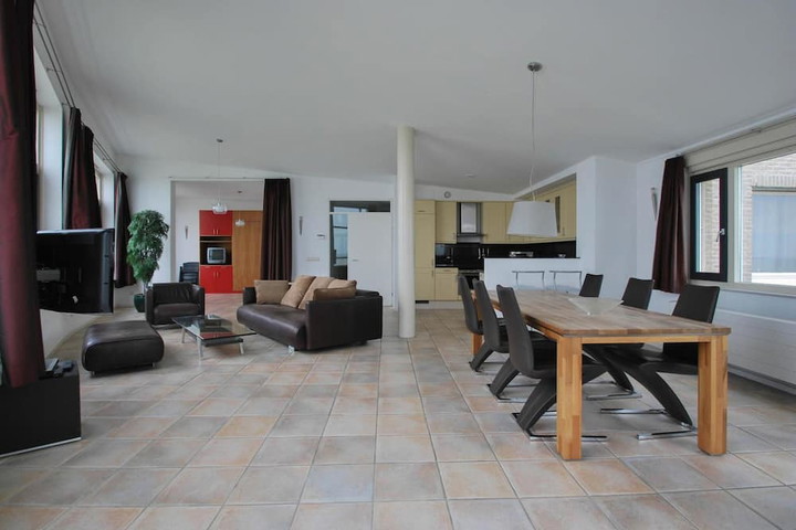 Lakeview Apartment With Dual Balconies - Makkum