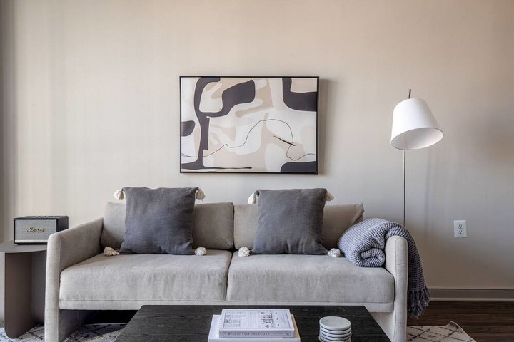 Fab Bethesda 1br W/ Courtyard & Pool, Nr Restaurants, By Blueground - Silver Spring, MD