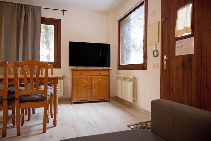 Retiro Sereno I Parking, Escritorio & Ski - Andorra