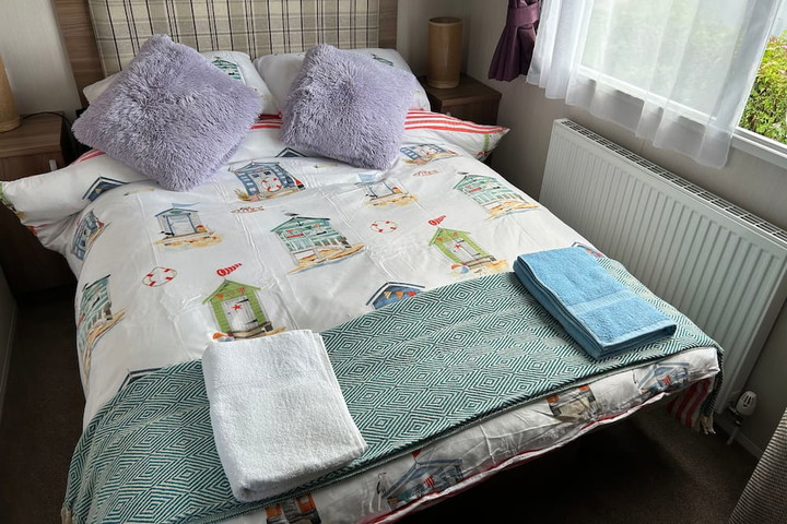Butlins-skegness-luxury 8 Berth Caravan-dog Friend - Skegness