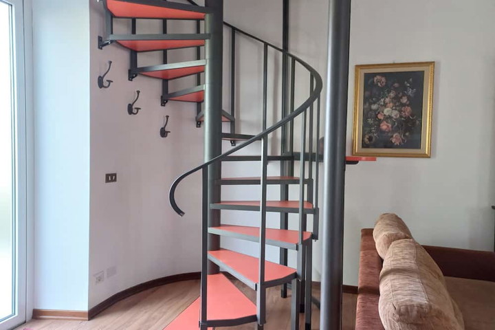 Apartment-traditional-private Bathroom-courtyard View - Udine