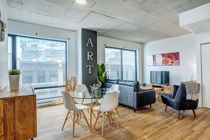Spacious 2 Bedroom Apartment With Modern Comforts | Le Smith - Laval, Quebec, Canadà