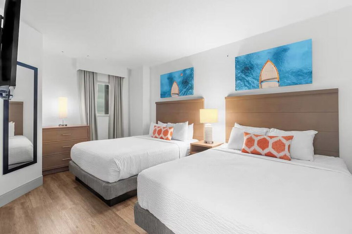 2br Oceanfront Condo | Balcony, Pool, Free Parking, Spa, 5.6 Mi To Myr Airport - Myrtle Beach