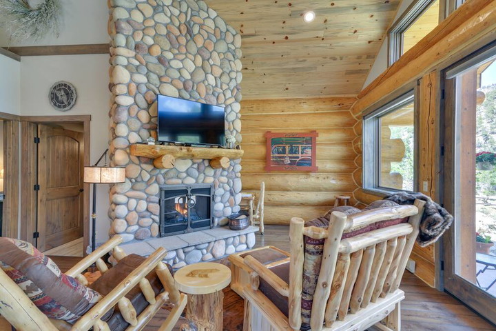 Cozy Riverfront Cabin ~ 1 Mi To Buena Vista - Buena Vista, CO