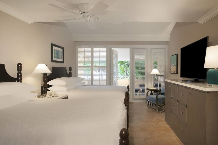 Serene Resort Room With Private Beach & Spa - Perfect Key West Escape - Key West, FL
