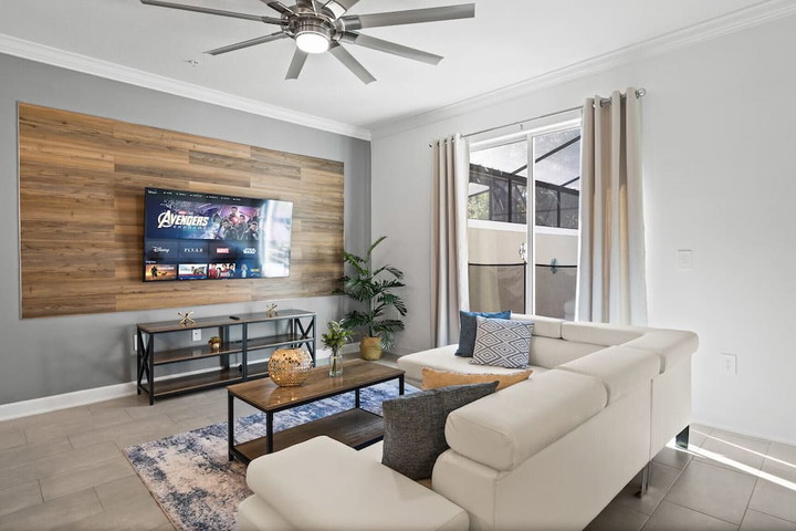 Brand New Townhouse 4bed/3bath/pool/5min Disney - Kissimmee