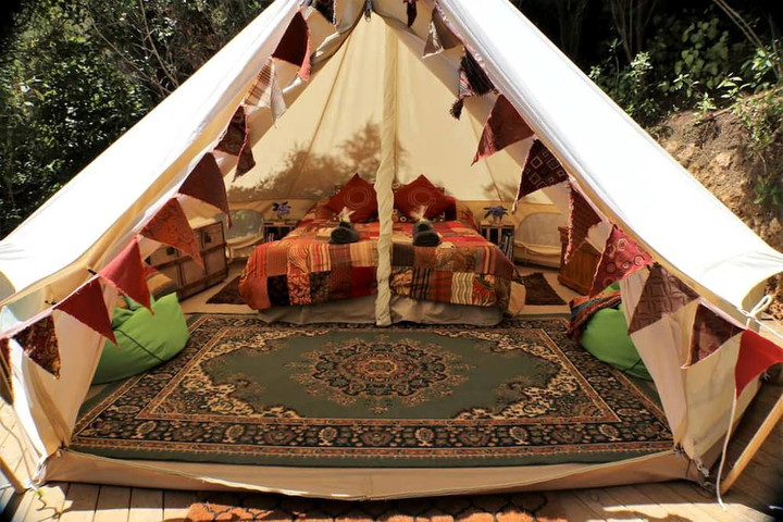 Romantic Glamping Getaway Near The Beaches In Waihi, North Island - Bay of Plenty