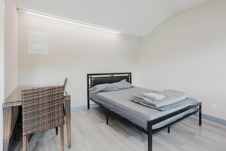 1 Bedroom Cottage Ix: Pl - Bracebridge
