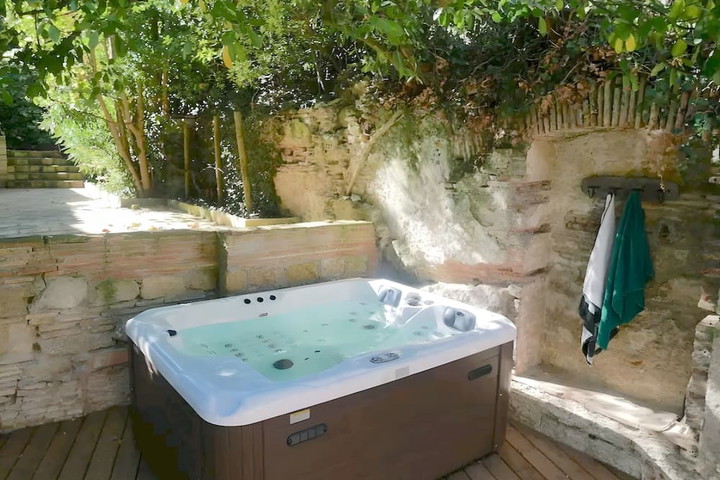 Gite Vertcastel - Joli Coin De Verdure Avec Piscine Et Spa - Castelnaudary