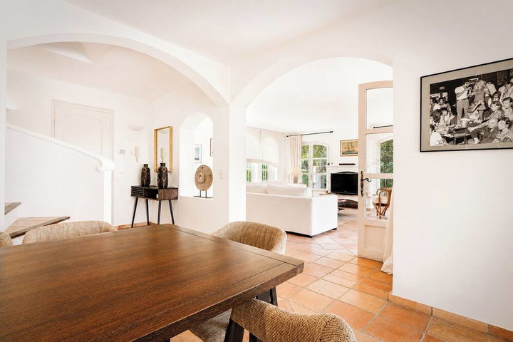 6 Bedroom Villa 10 Minutes Walk From The Center Of Saint Tropez - La Croix-Valmer