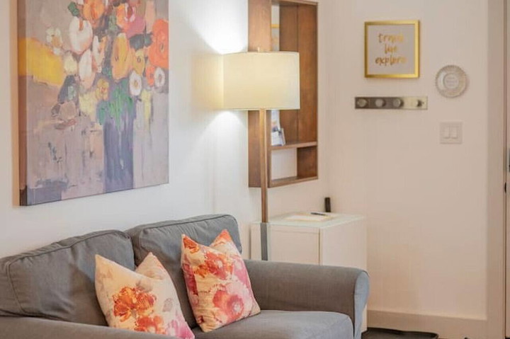 King + 2 Queen Beds | 3 Smart Tv`s | *Walk To Lu* - Lynchburg, VA