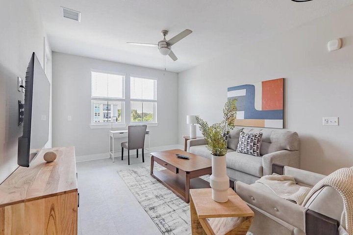 Landing | Chic 2bd, Clubhouse, Pool - Melbourne Beach, FL