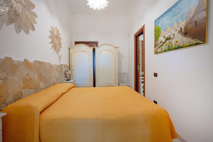 Appartamento 'Villa Tonia - Stanza Girasole' Con Terrazza Privata, Wi-fi E Aria Condizionata - Fasano
