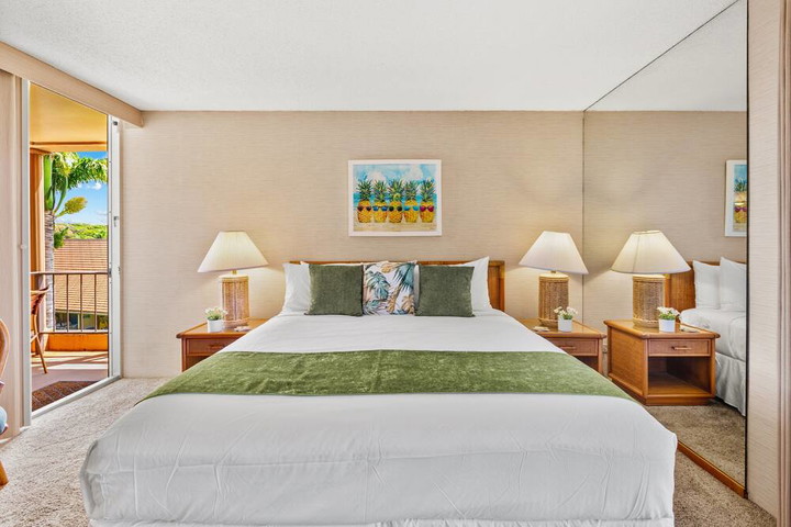 Beachfront Resort! Upgraded Studio With A King Bed - Kaanapali, HI