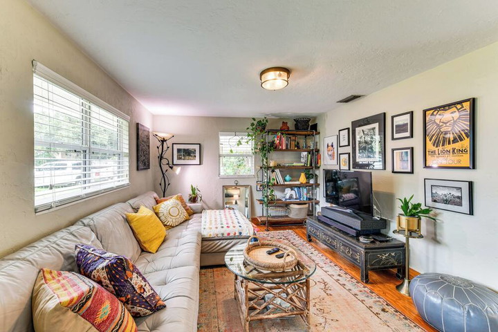 < 3 Mi To Dtwn: Pet-friendly Sarasota Stay W/ Yard - Sarasota, FL