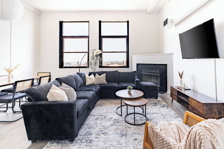 Cleveland Large Loft-wolstein/progressive/playhouse/csu. - Cleveland, OH