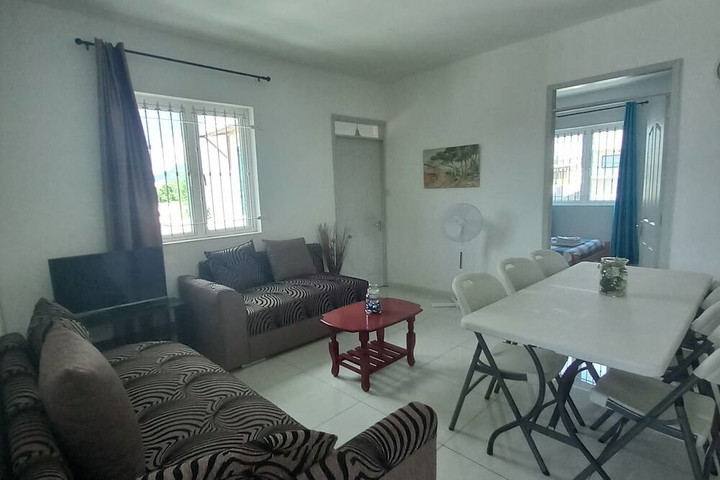 Lelahel Vacation Rental With Pool And Air Conditioning - Port Louis