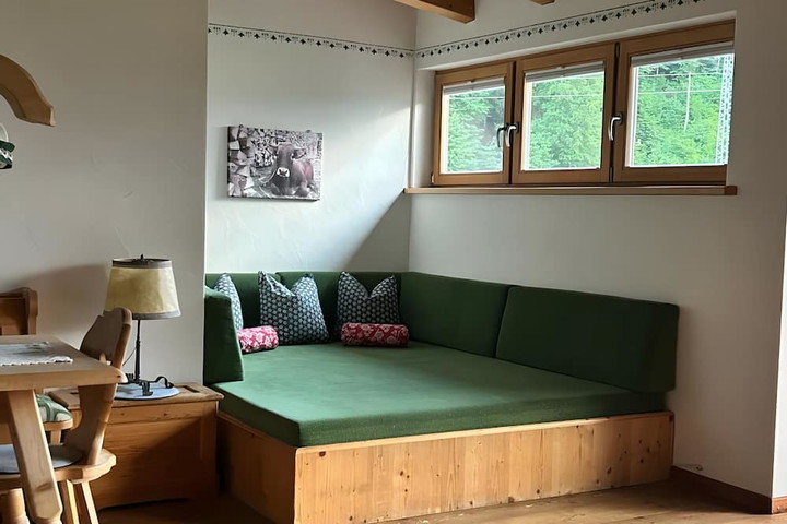 Appartement 'Zum Rießacker' Met Uitzicht Op De Bergen En Wi-fi - Zugspitze