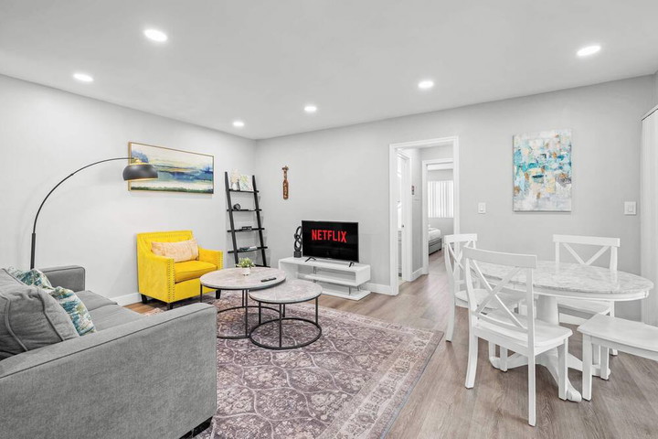 Chic Modern Hideaway W/ Patio Near La Best Sights6 - Alhambra, CA