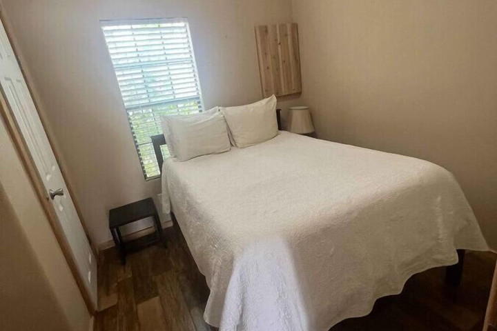 Lakefront Living At Your Door! - Greenville, MS