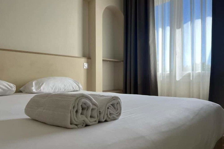 2 Relaxing Double Room Steps From Seaside Paths And Dining Spots - Le Beausset