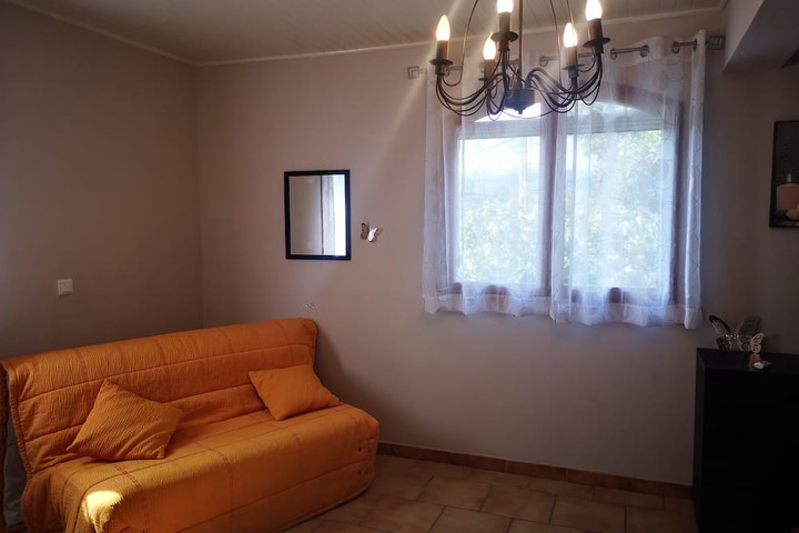 Air-conditioned House With Swimming Pool In The Heart Of Corsican Vineyards, Not Overlooked, Quiet Location. - Aléria