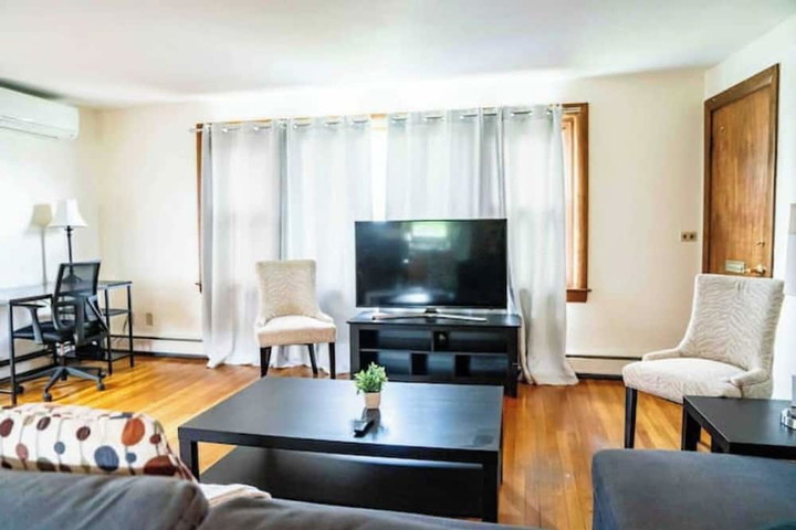 Garage, Fully Fenced Yard, Sleep 8, Walk To Downtown - ナシュア, NH