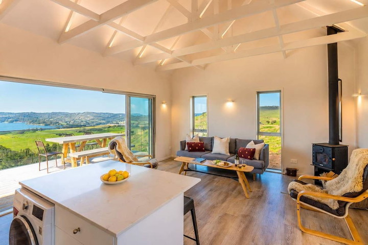Overview - Panoramic Sea And Valley Views - Waiheke Island