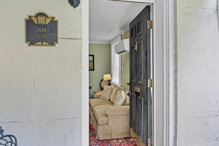 Whitaker Mansion In The Forsyth Park Suite - Stvr 02010 - Wilmington Island, GA