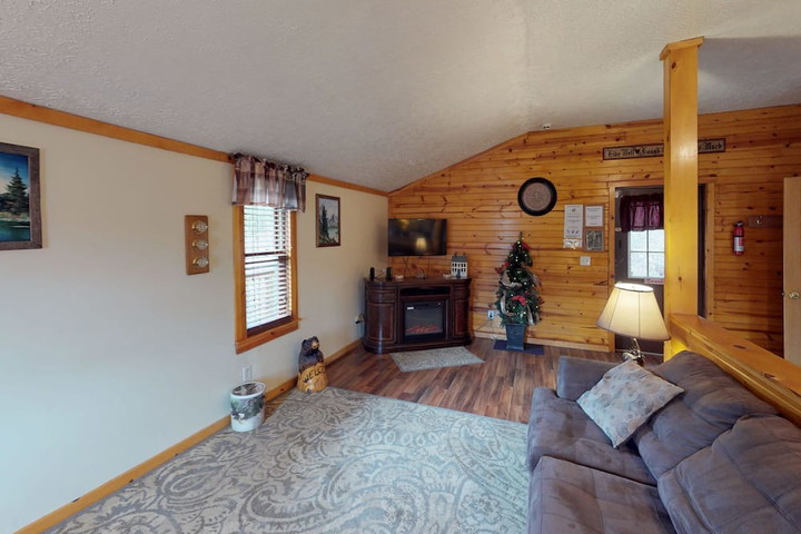 Sandy Run Cabin-hot Tub, Hocking Hills, Wnf, More - Ohio